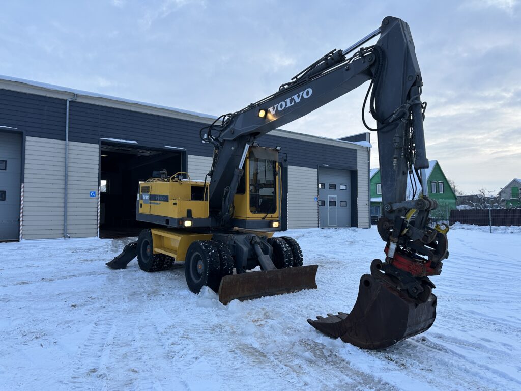 Volvo EW150C excavator - KASIMA
